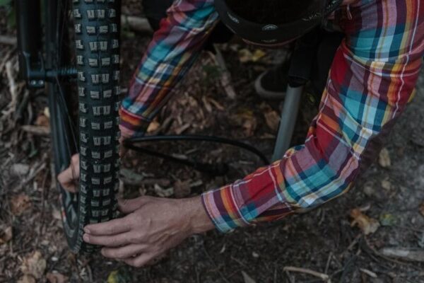 Tubeless Bike Tires — Everything You Need to Know [Ultimate Guide ...
